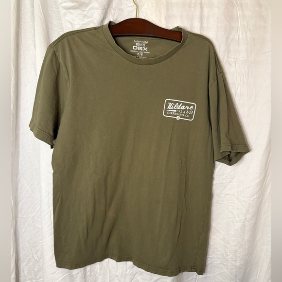 Netflix | Shirts | Netflix Kildare Island Outer Banks Surf Shop Tshirt ...